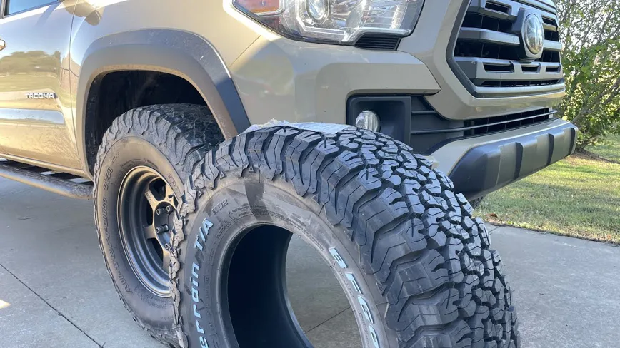 Bigger Isn't Always Better: Decoding 285 Vs 275 Tires For Your Vehicle ...