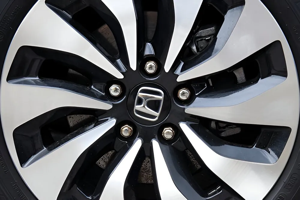 Honda Tire Rotation Cost: The Complete Guide - The Tire Reviews