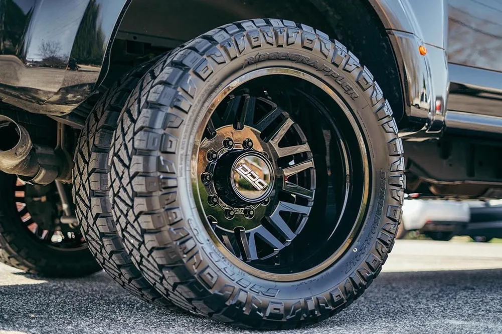 How To Choose Tires For 20×10 Wheels - The Tire Reviews